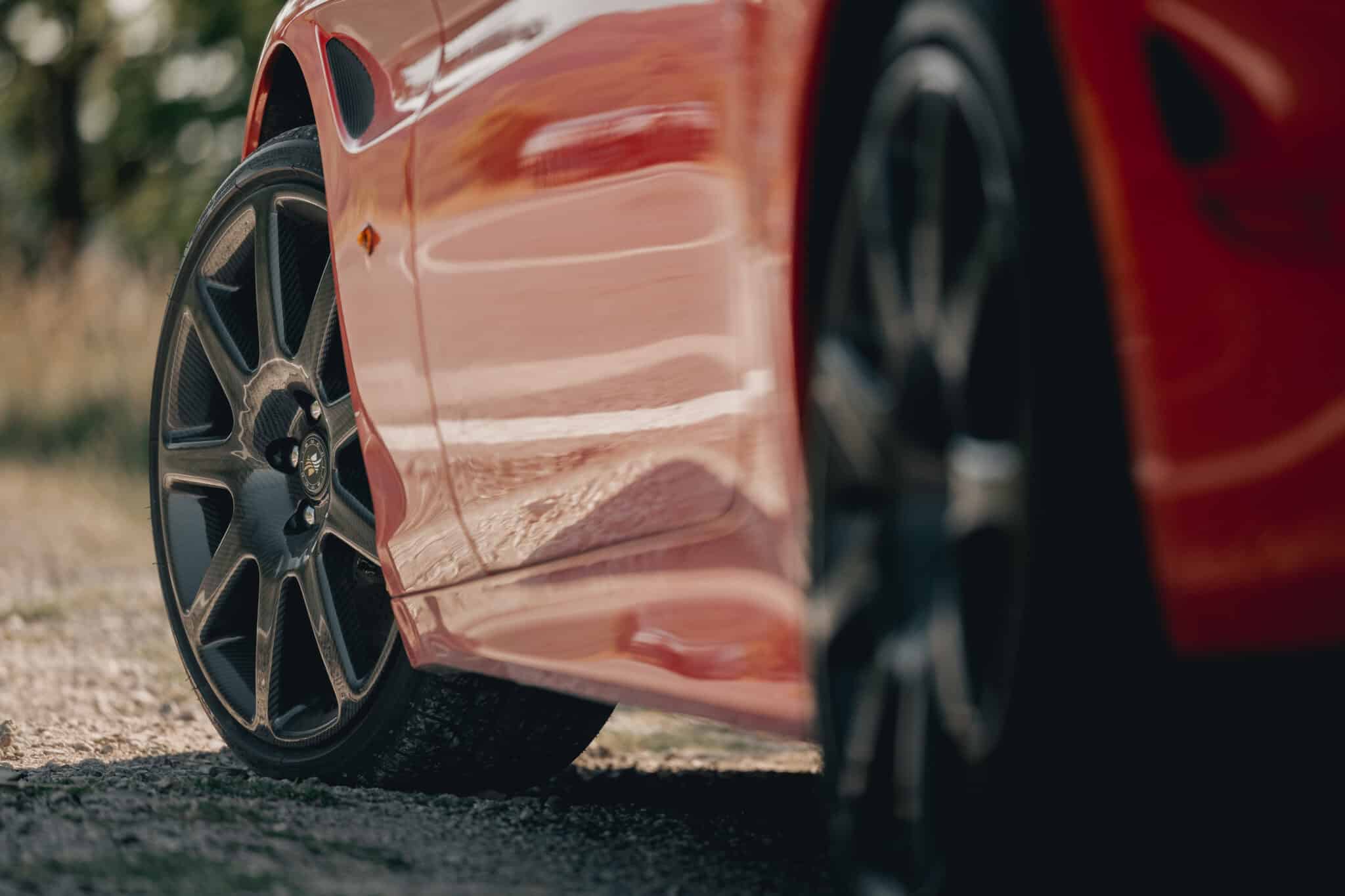 Every aspect you didn't know about our carbon fiber wheel
